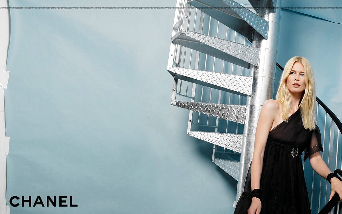 110+ Chanel background images | Download Free wallpapers