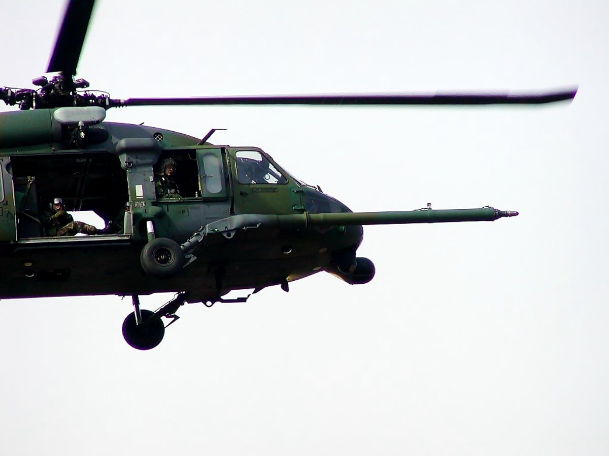 90+ 4K Helicopters wallpapers | Download Free backgrounds