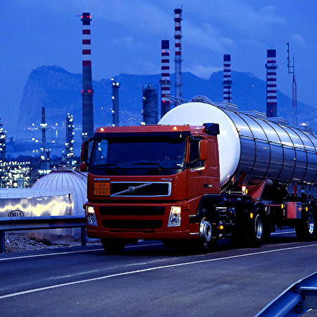 60+ Trailer truck wallpapers phone | Download Free backgrounds